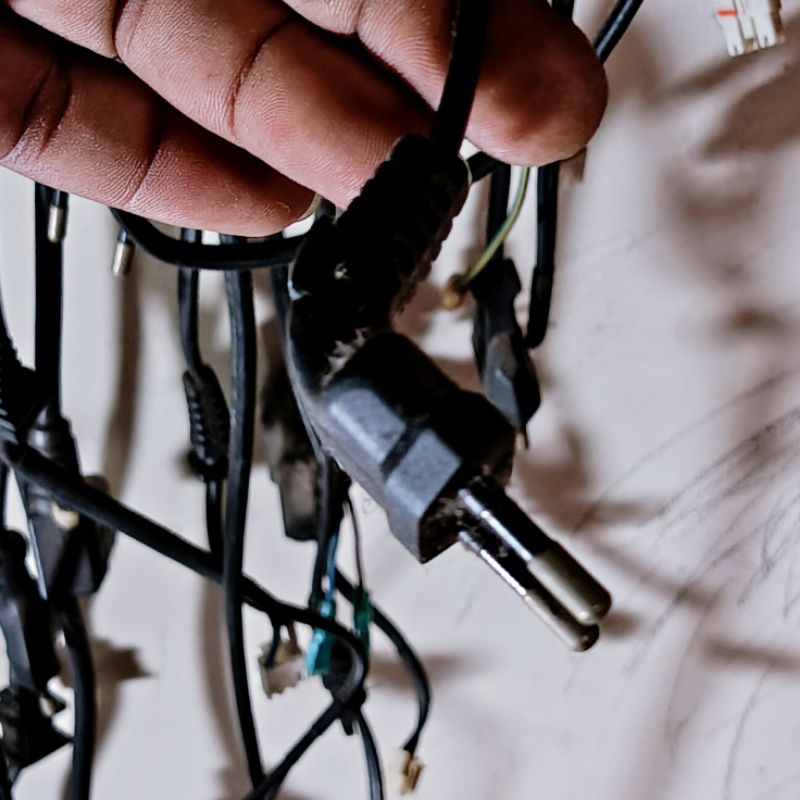 Jual kabel power - kabel ac - kabel colokan listrik - kabel power tv ...