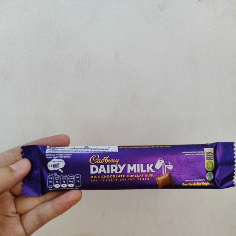 Jual Cadbury dairy milk cokelat susu 30gr | Shopee Indonesia