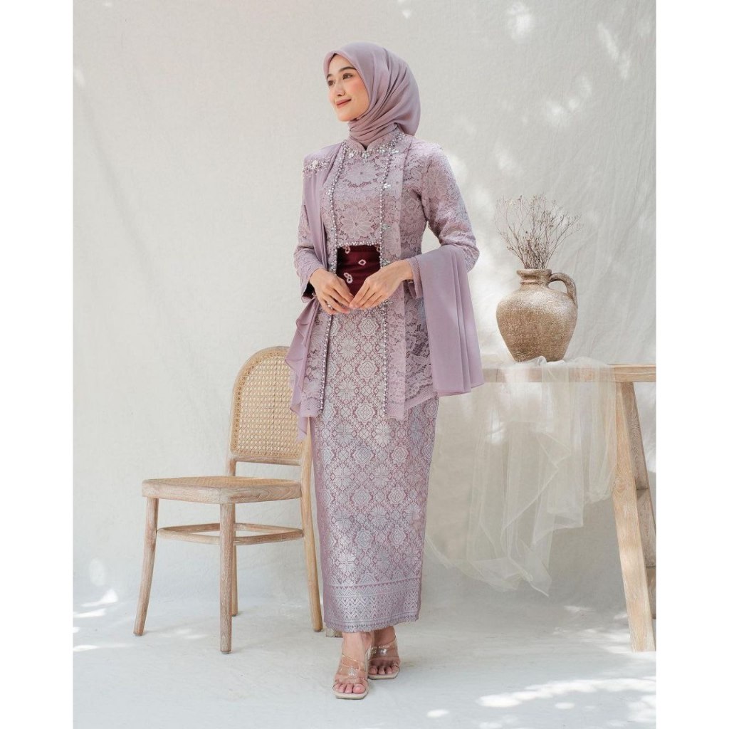Jual Kebaya Kutubaru Laksmi Set Kebaya Modern Wisuda Lamaran Tunangan Kekinian | Shopee Indonesia