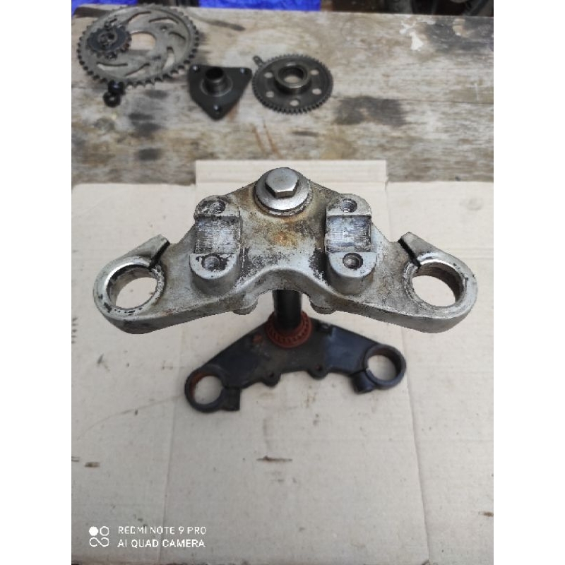 Jual segitiga set atas bawah bajaj pulsar 180 ug3 original copotan ...