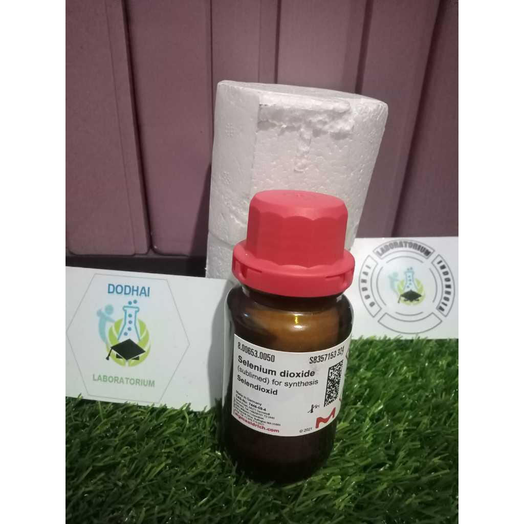 Jual Selenium Dioxide, Selenium Dioksida, SeO2 (Sublimed) For Synthesis ...