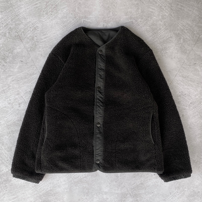 Jual Uniqlo Reversible Liner Sherpa/Quilted Jacket | Shopee Indonesia