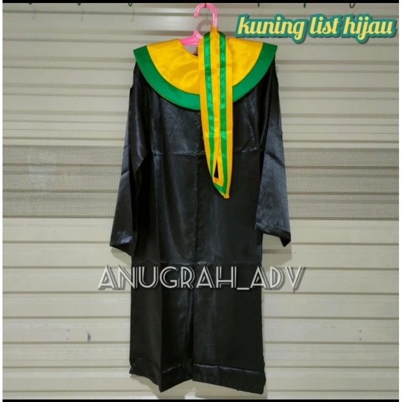 Jual toga wisuda mahasiswa kuning list hijau | Shopee Indonesia