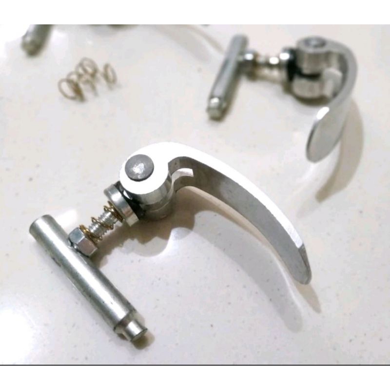 Jual QR Quick Release Clamp Baut Tengah Sepeda Lipat Baut Kunci ...