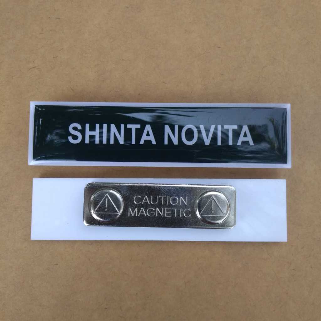 Jual NAMETAG AKRILIK MAGNET/PAPAN NAMA MAGNET ATAU PENITI/NAMA DADA ...