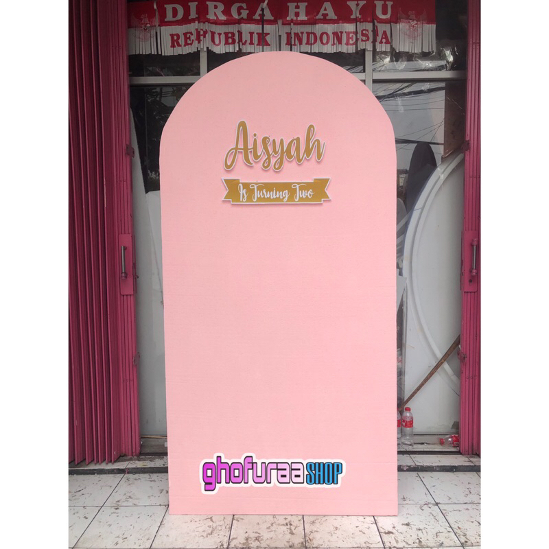Jual Paket Backdrop styrofoam 1x2 meter dan Nama tulisan styrofoam ...