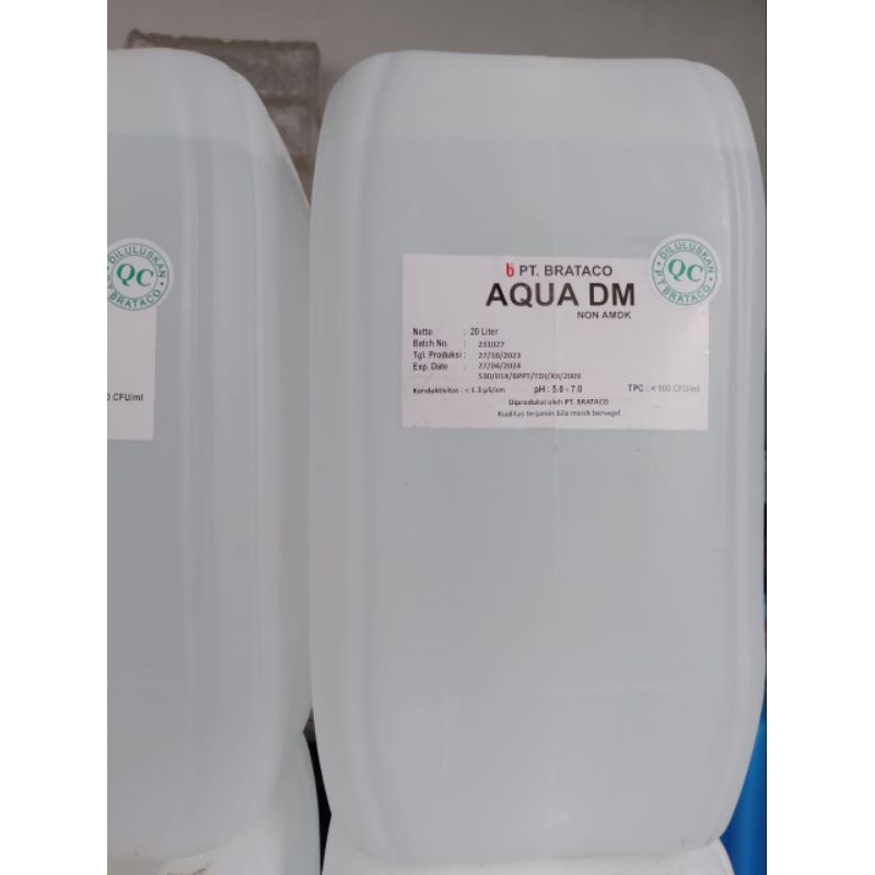 Jual aqua DM 1 liter | Shopee Indonesia