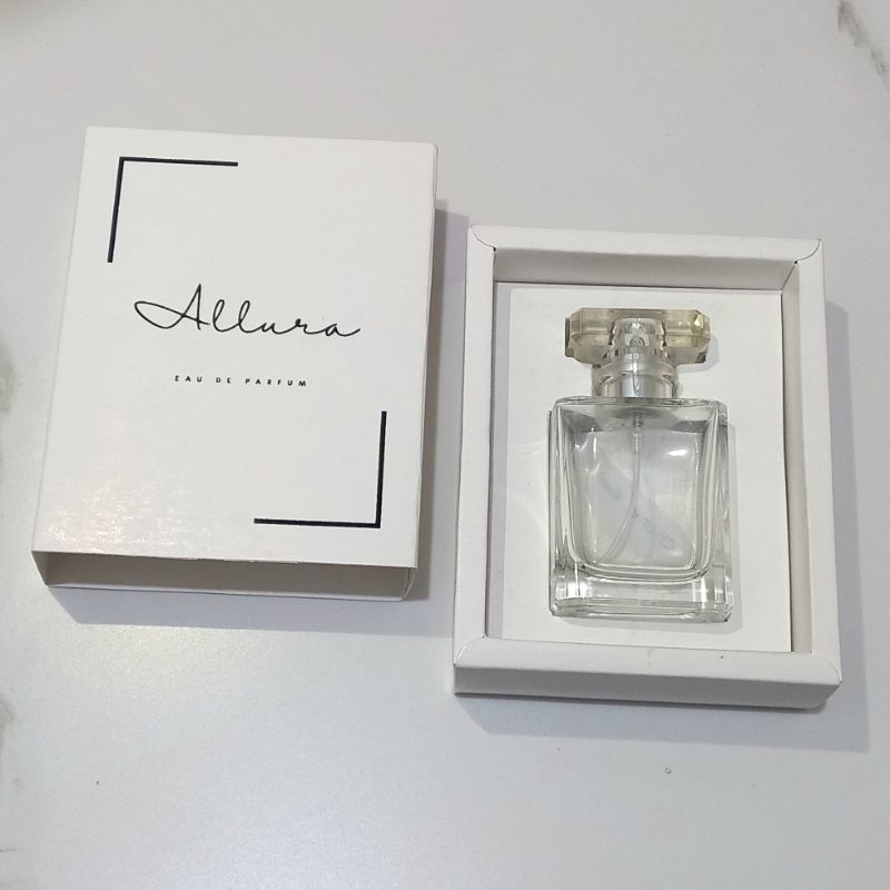 Jual BOX PARFUM PUTIH 12x9x3.5Cm (BACA DESKRIPSI PRODUK) | Shopee Indonesia