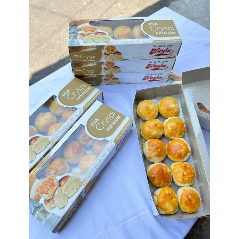 Jual Oleh2 Khas Jogja [ PIA Crispy Nayla PREMIUM ISI 10 pcs ] Tahan 1 ...