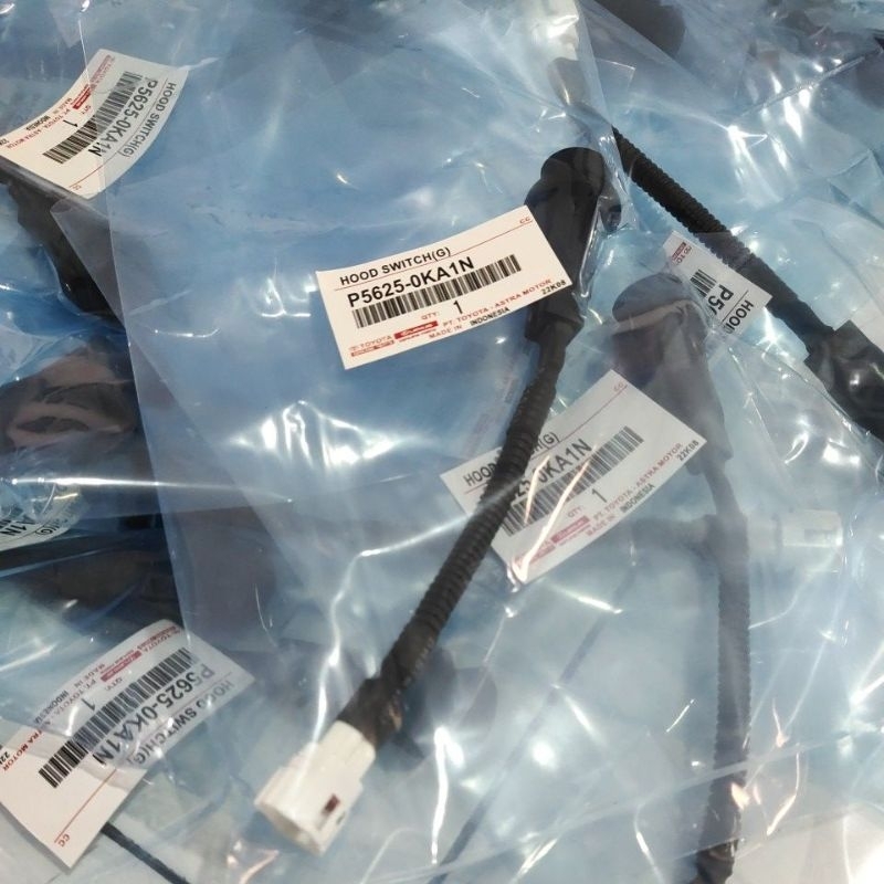 Jual switch engine hood saklar sensor kap mesin toyota innova reborn ...