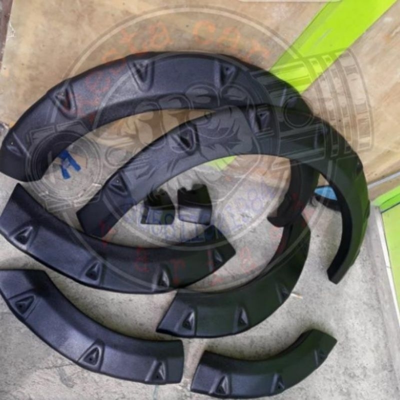 Jual OVER FENDER MITSUBISHI PAJERO SPORT MODEL VARIASI BAUT TAHUN 2008 ...