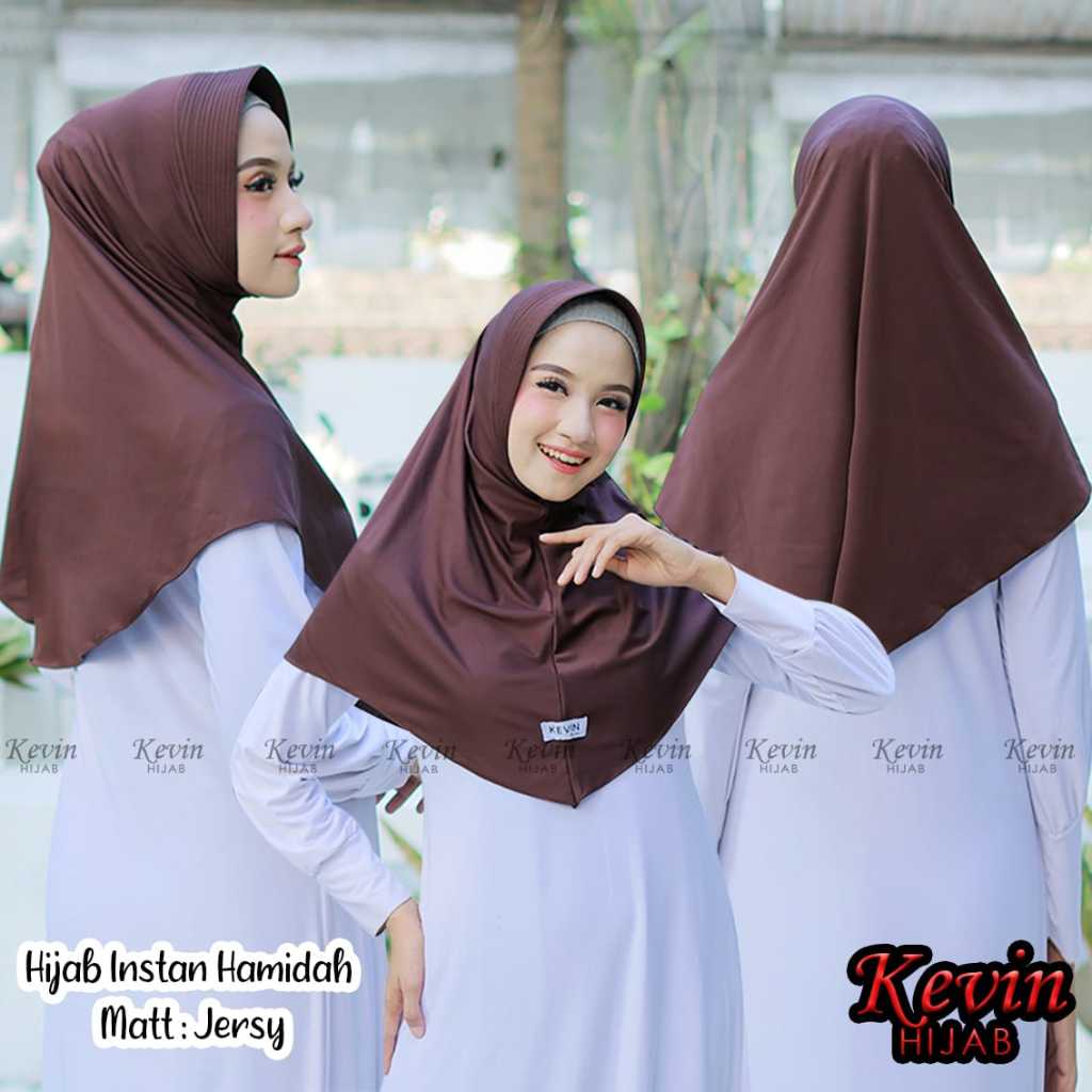 Jual Hijab Bergo Hamidah-Jilbab Instan Bahan jersey Premium Size M//BY.KEVIN COLLECTION | Shopee ...