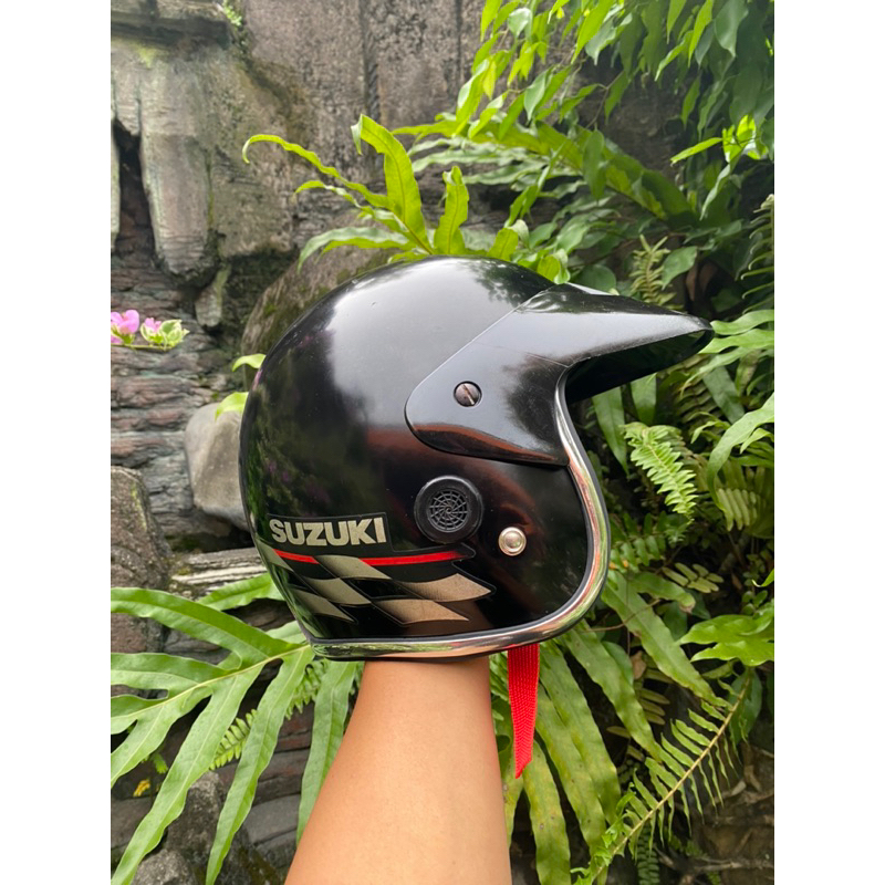 Jual helm jadul suzuki helm lawas suzuki rc bravo dmi kiwi vigano ...