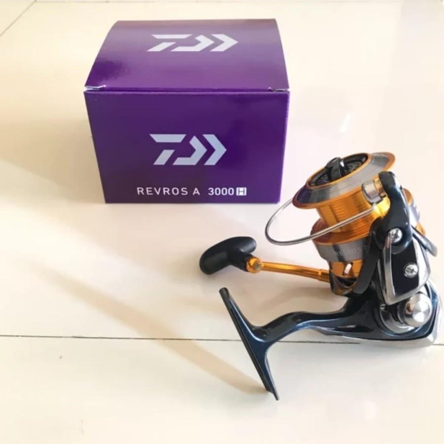 Jual Reel Daiwa Revros A 3000 H | Shopee Indonesia
