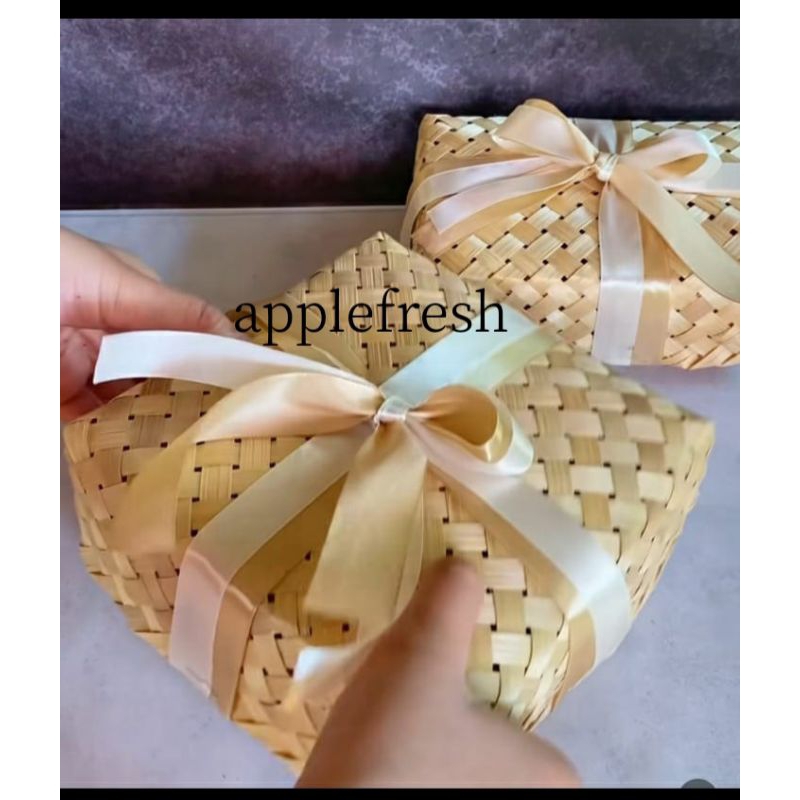 Jual 10 pasang besek souvernir 15x15|besek cantik|besek anyam jarang ...