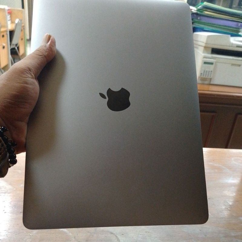 Jual macbook pro second | Shopee Indonesia