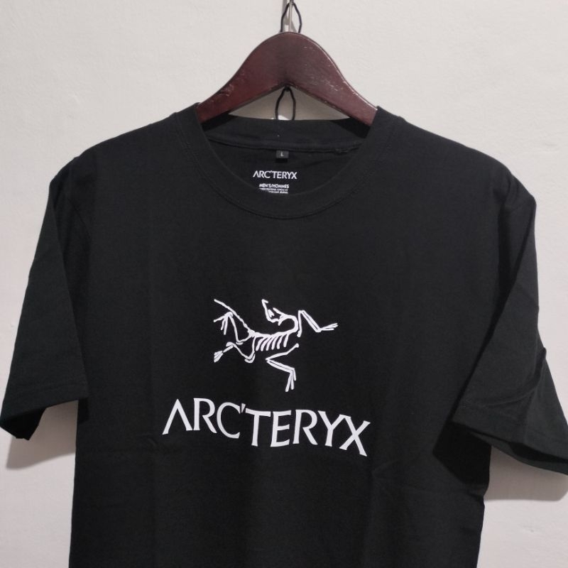 Jual Kaos Arcteryx Word Black | Shopee Indonesia
