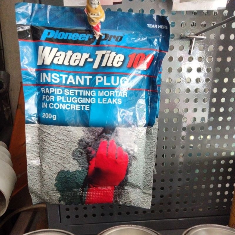 Jual Pioneer water Tite instan plug. rapid setting mortar instan for ...