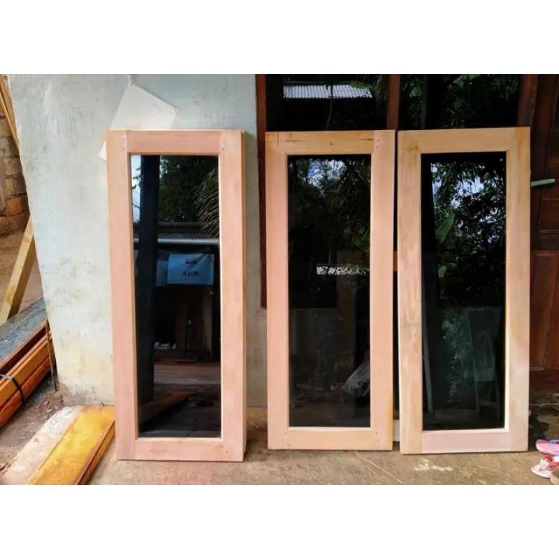 Jual Daun jendela kaca kayu mahoni ukuran 140 x 50 dan 140 x 60 ...