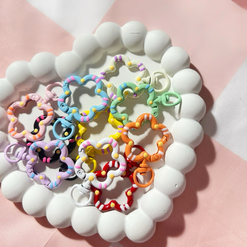 Jual Kait Keychain Bunga Lukis Boleh Pilih warna | Shopee Indonesia