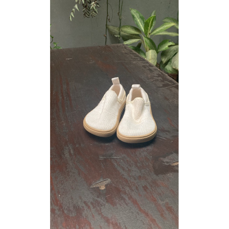 Jual Poro Barefoot Sneakers - White On Beige (Sepatu Anak PYOPP ...