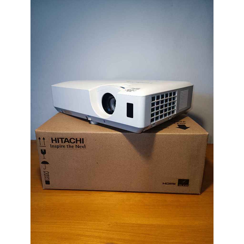 Jual proyektor bekas proyektor second Hitachi cp-ex300 | Shopee Indonesia