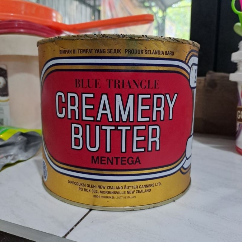 Jual Butter Mentega Blue Triangle Creamery Butter Segitiga Repack 100gr ...