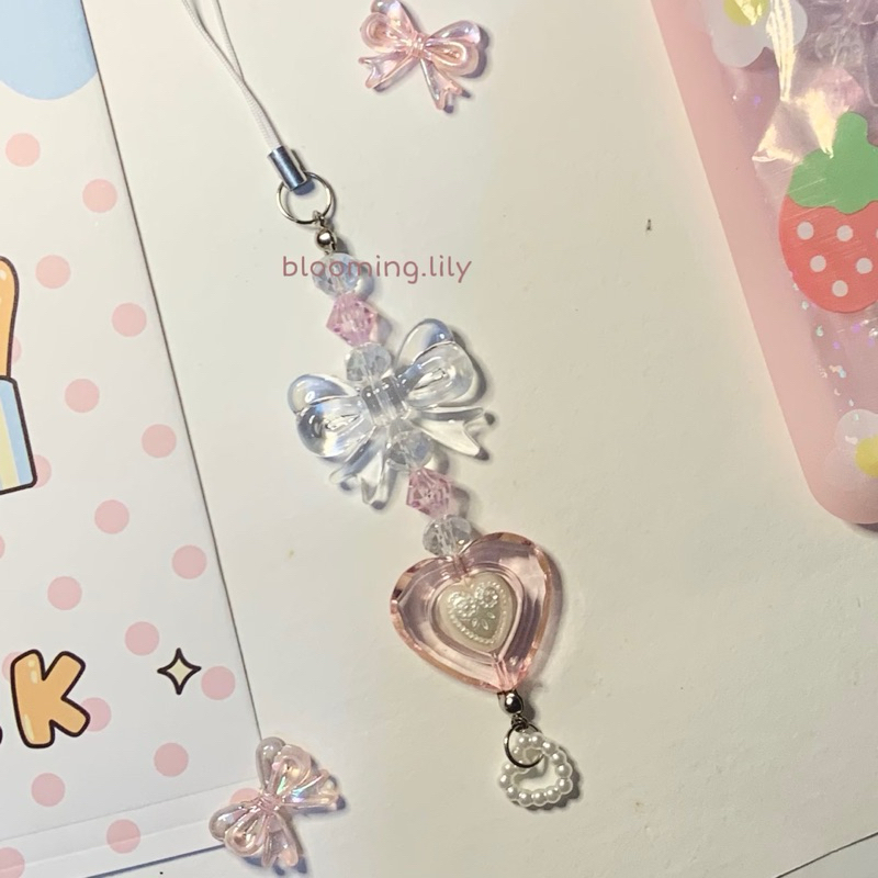 Jual lovely ribbon coquette keychain | gantungan hp | gantungan kunci ...