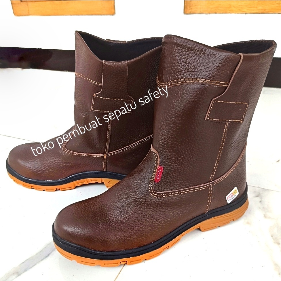 Jual Sepatu Safety King Boot Alas besi Kerja Pabrik Proyek Skn Terlaris ...