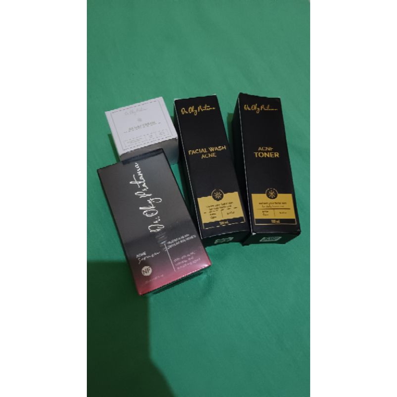 Jual Benings acne skincare | Paket dasar jerawat dan beruntus bening's ... Jual Benings acne skincare | Paket dasar jerawat dan beruntus bening's ...