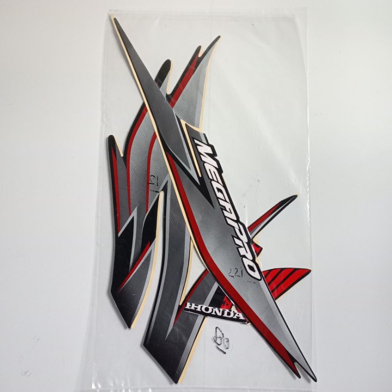 Jual striping sticker body belakang dan tangki honda megapro new primus ...