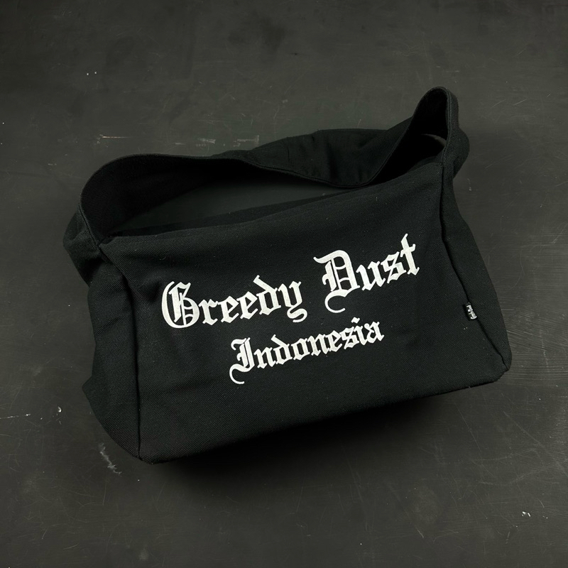 Jual SLING TOTEBAG GREEDY DUST INDONESIA OFFICIAL MERCHANDISE | Shopee ...