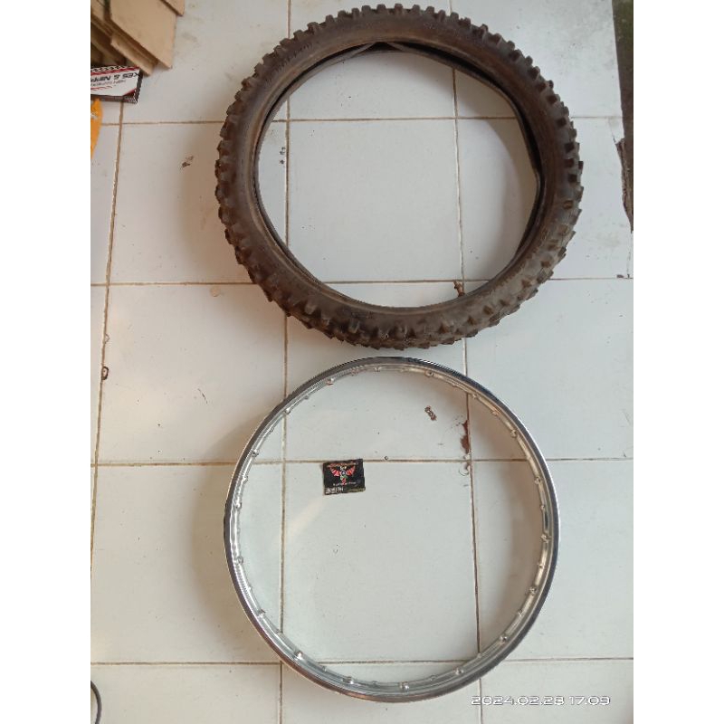 Jual Velg besi DID ring 19x1.40 set dengan ban luar dan dalam swallow ...