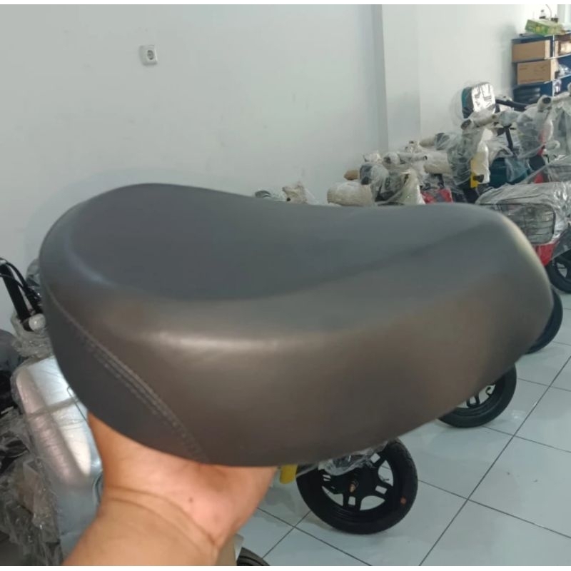 Jual JOK SEPEDA LISTRIK empuk,lebar & ada percocok semua SELIS | Shopee ...