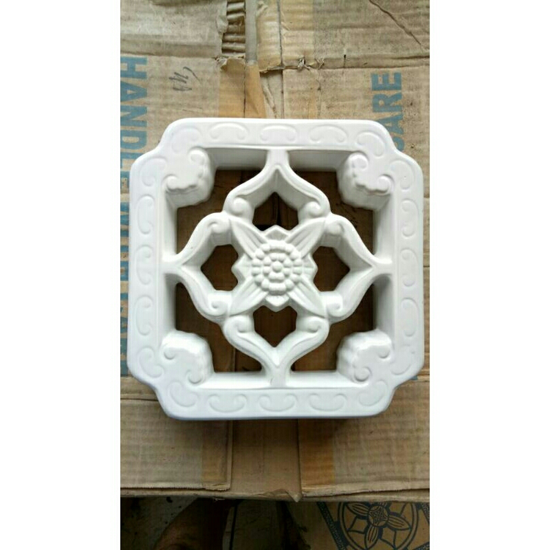 Jual Roster keramik ukuran 20x20 cm Trisensa | Shopee Indonesia