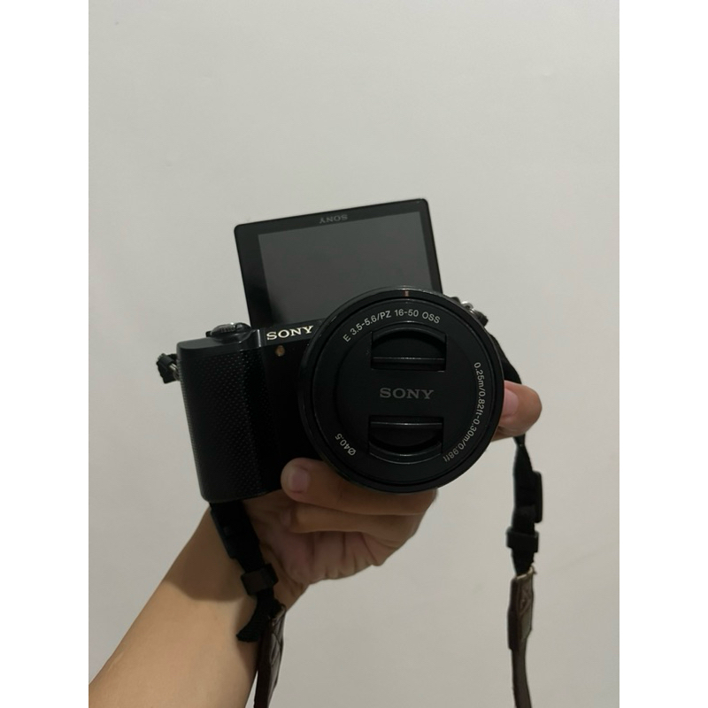 Jual preloved camera mirrorless sony alpha 5000, kamera mirrorless ...