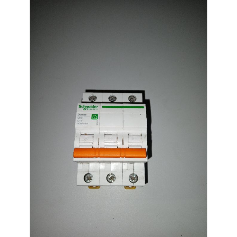 Jual MCB / Breaker / Pemutus Arus Listrik Schneider 16 Amper 3 Phase ...