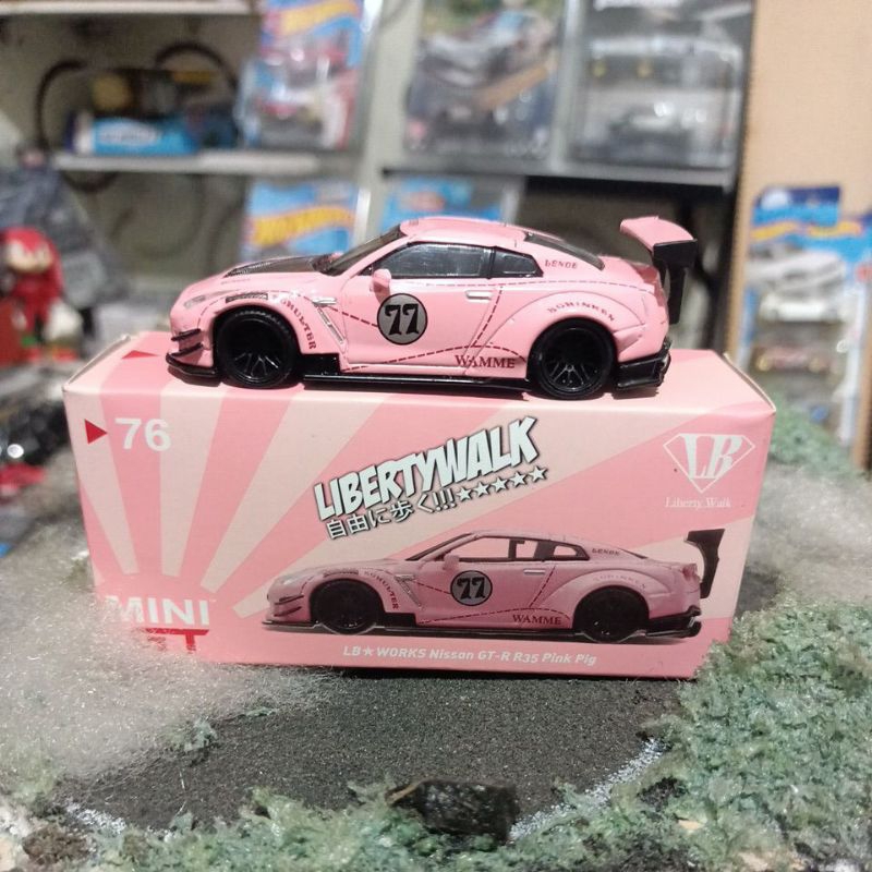 Jual Mini GT LB*WORKS Nissan GT-R R35 (LHD) Pink Pig (Free Protektor ...