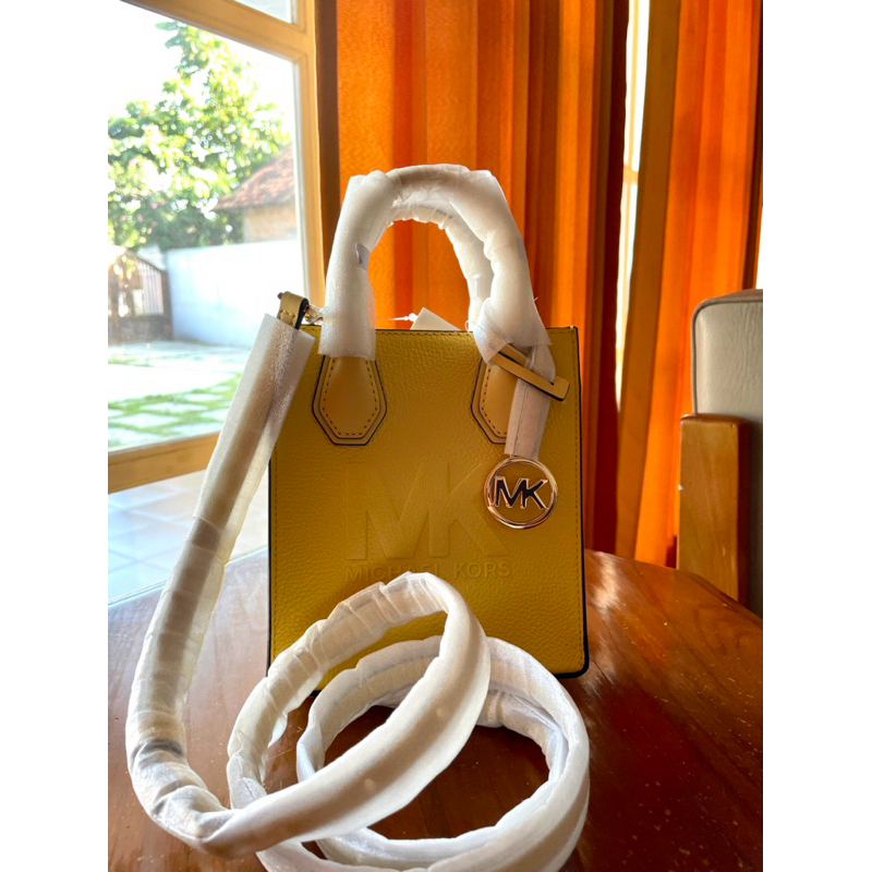 Jual Original M*K Mercer Shopper Xbody | Shopee Indonesia