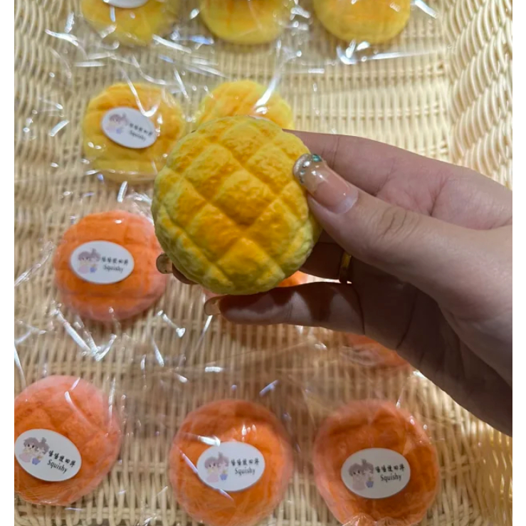 Jual Squishy Roti Mini Melon Bread Realistic Slow Rebound | Shopee ...
