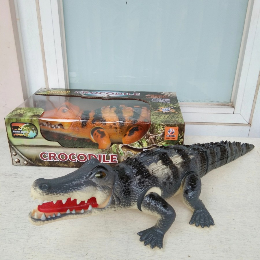 Jual Buaya Animal World Crocodile Mainan Anak Buaya Berjalan | Shopee ...