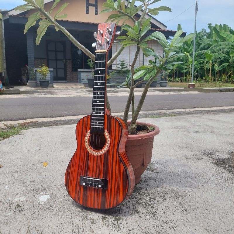 Jual GITAR UKULELE SENAR 4 DAN SENAR 3 SERAT KAYU | Shopee Indonesia