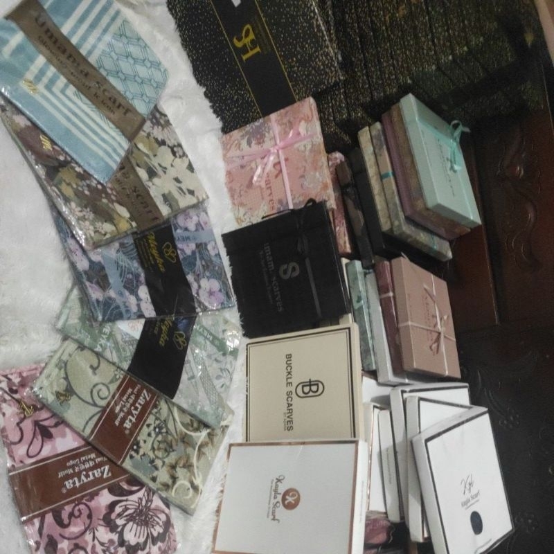 Jual LINK PRODUK JILBAB SULTAN (BOX) | Shopee Indonesia