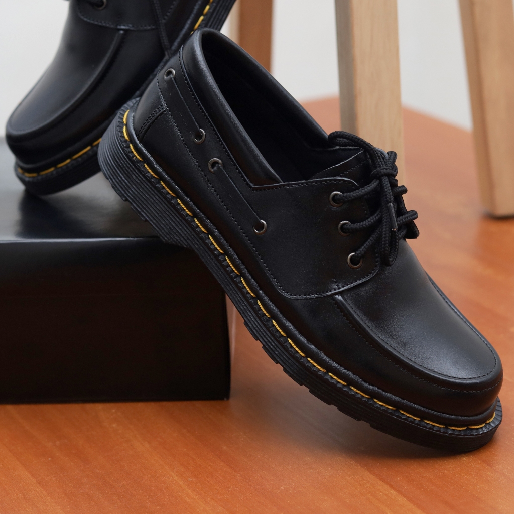 Jual Sepatu Semi Low Boots Casual Formal Pria WETAN Pajajaran 1 Bahan ...