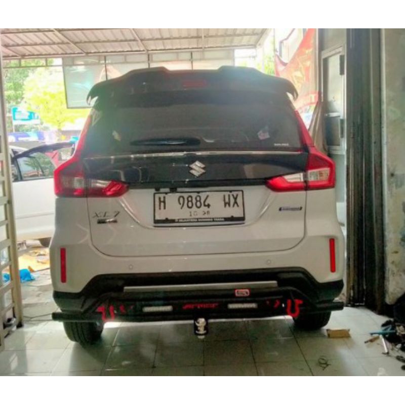 Jual Towing Bumper Belakang Sunrise Model Cobra Armor Mobil Xl7 2022-Up ...