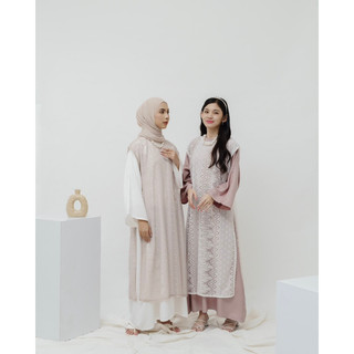 Jual Hollingberry - Hiba Long Vest Outer Brukat (Outer Only) Raya ...