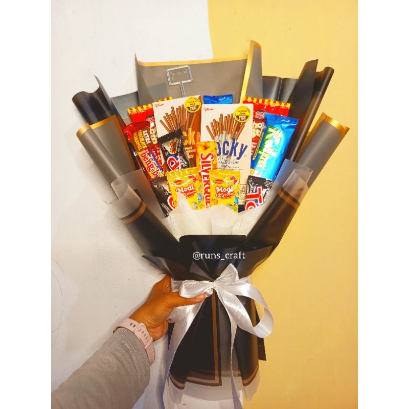 Jual Snack Bouquet Ulang Tahun | Buket Snack wisuda | Buket Graduation ...