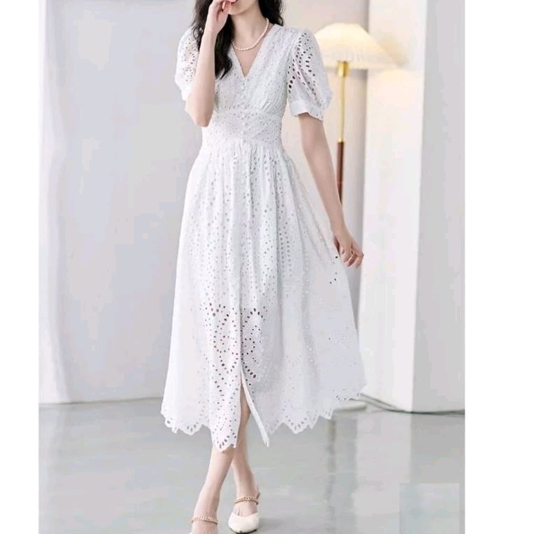 Jual 51200 Baju mididress CARMINNA EMBROIDERED LACE BROKAT KATBOL dres ...