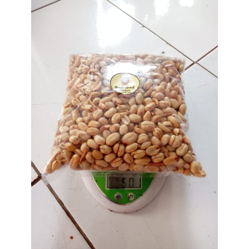 Jual Kacang Bawang Rasa Gurih Asin Kemasan 500gram bisa untuk isian ...
