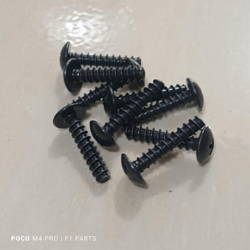 Jual Baut skrup ulir 5x20 tutup box filter honda beat scoopy vario genio original 1 pcs | Shopee ...